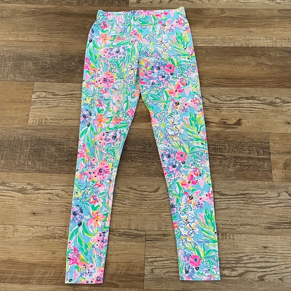 Lilly Pulitzer | Bottoms | Lilly Pulitzer Floral Leggings Xl 214 | Poshmark